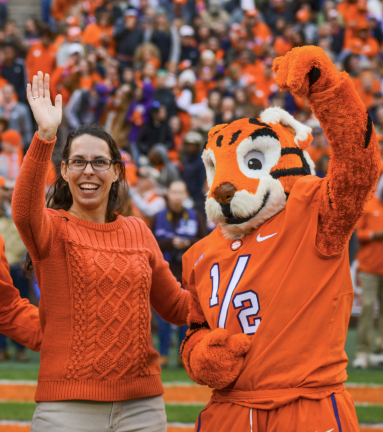 The Erwin Center for Brand Communications Research Spotlight l Dr ...