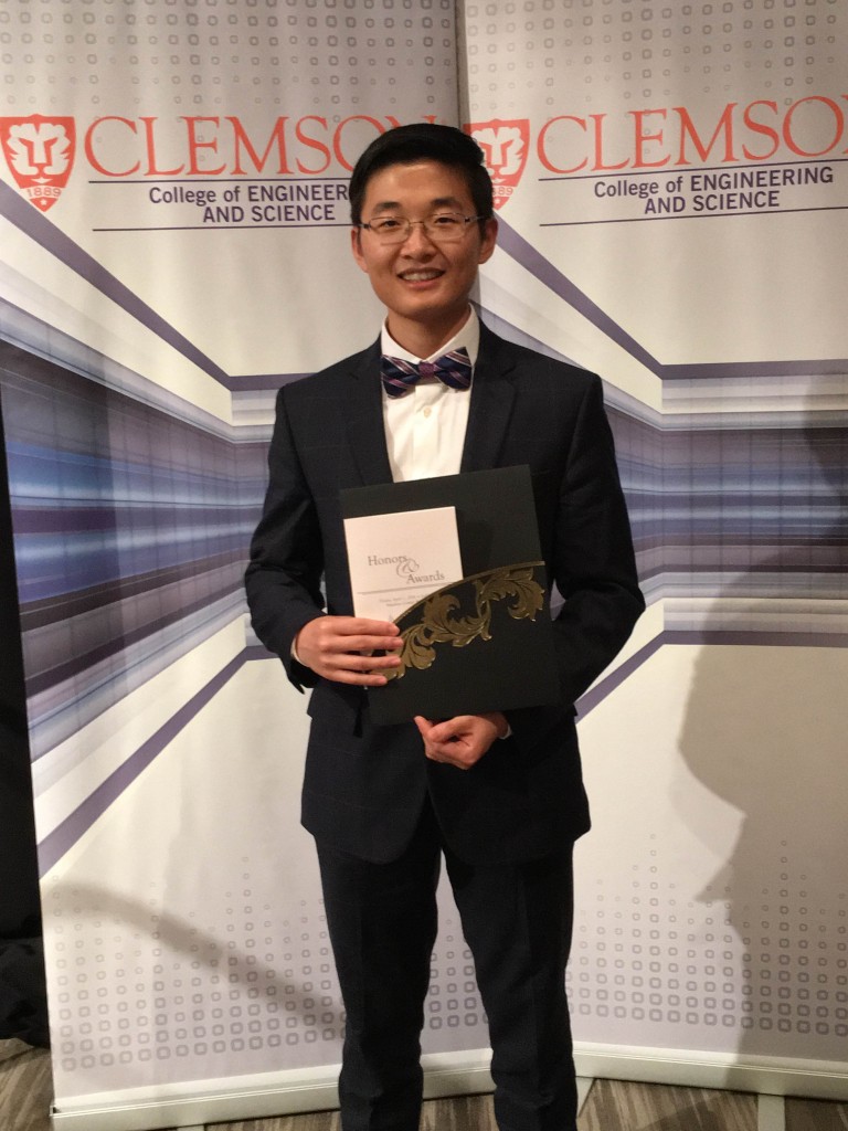 ME PhD student, Xinyu Lu, has won two awards – Mechanical Engineering