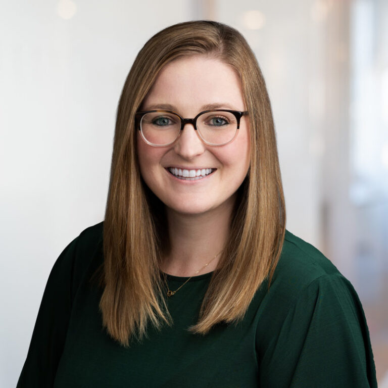 Megan E. Robertson ’14 recognized in the 2024 issue of “Best Lawyers ...