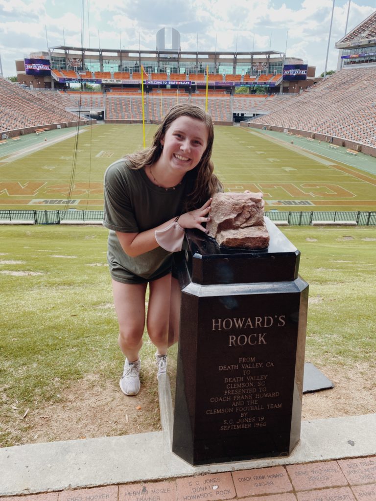 Kayla Maguire – Clemson University Tour Guide Association