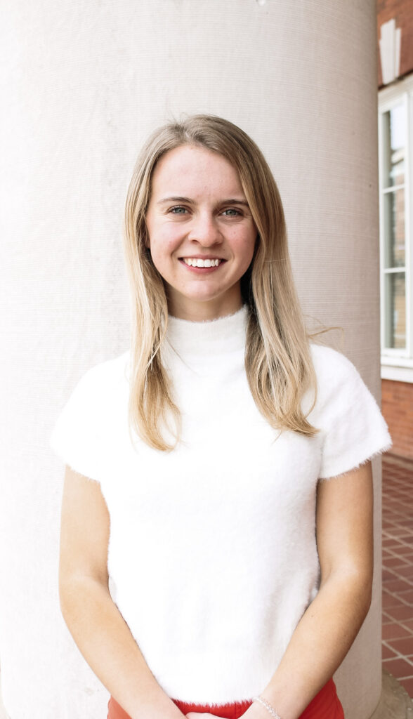Ellie Spencer – Clemson University Tour Guide Association